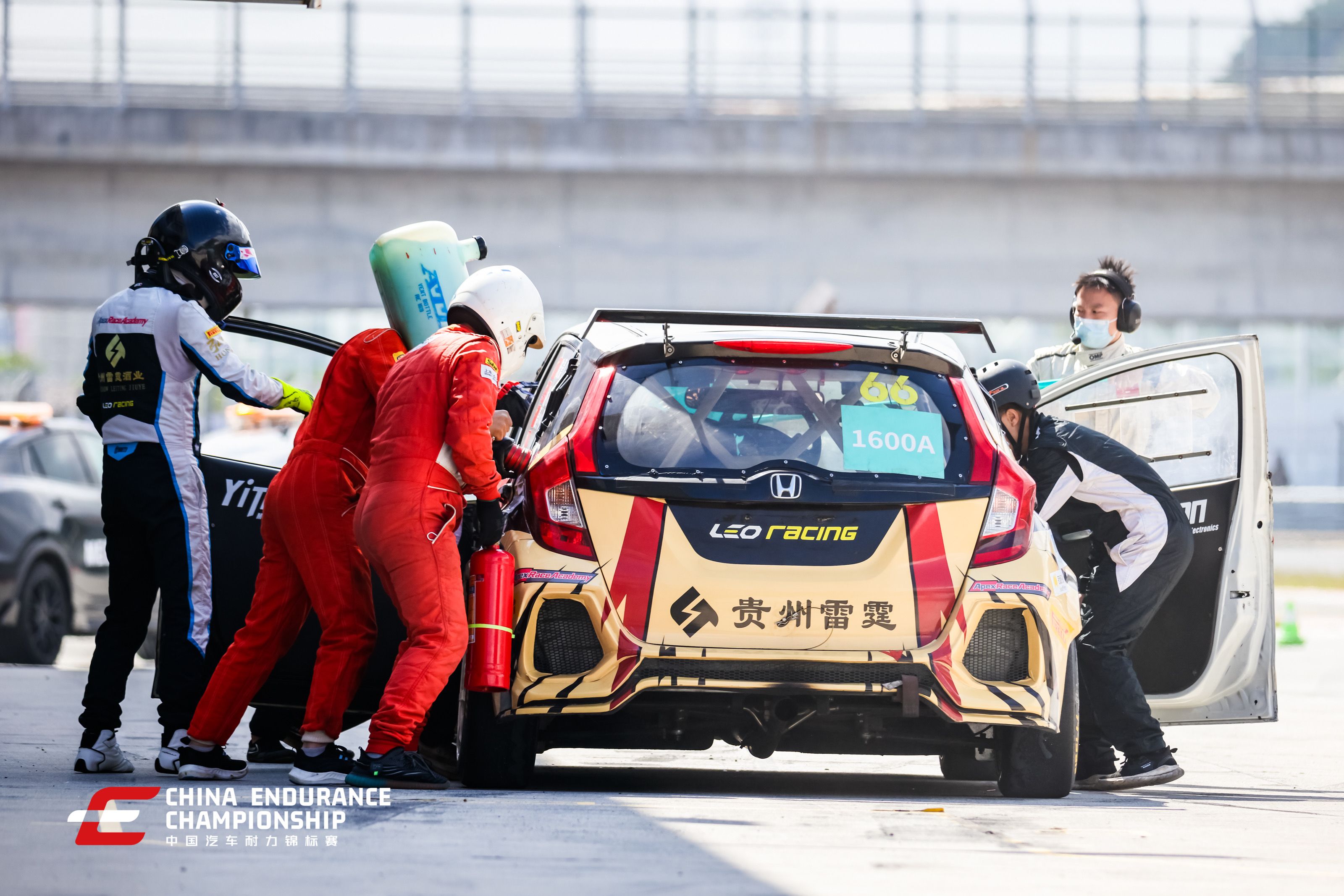 Honda (本田) Fit GK5 - 51GT3赛车车型数据库